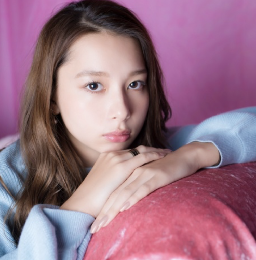 nikiはモデルでテラスハウスに出演していた美女 | Ripples of Caret